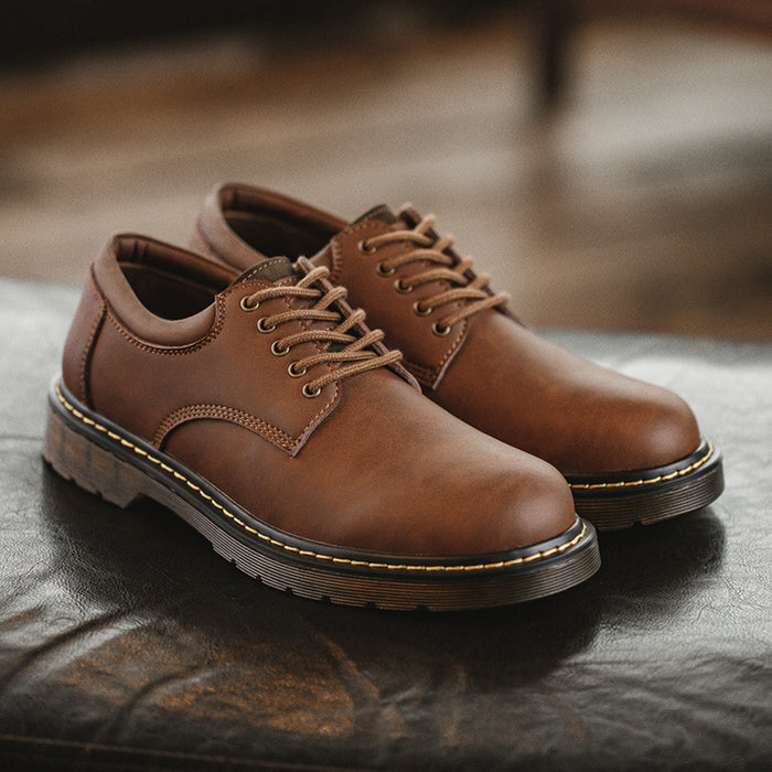 Men Solid Cowhide Retro Casual Shoes